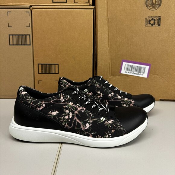 Traq by Alegria | Shoes | Alegria Traq Sneakers Blackpink Size 42 ...
